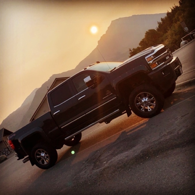 Alaska's List : Pickups : 2017 Chevy 2500