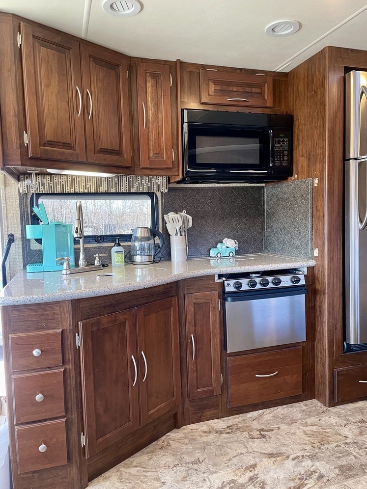 Alaska's List : Motorhomes : 2016 Coachmen